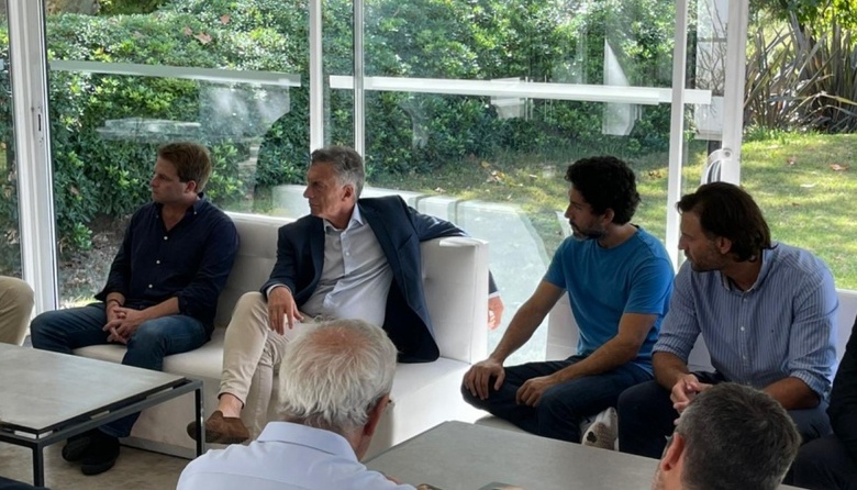 Al igual que Macri el concejal de Cambiemos Pablo Alaniz aislado por ...