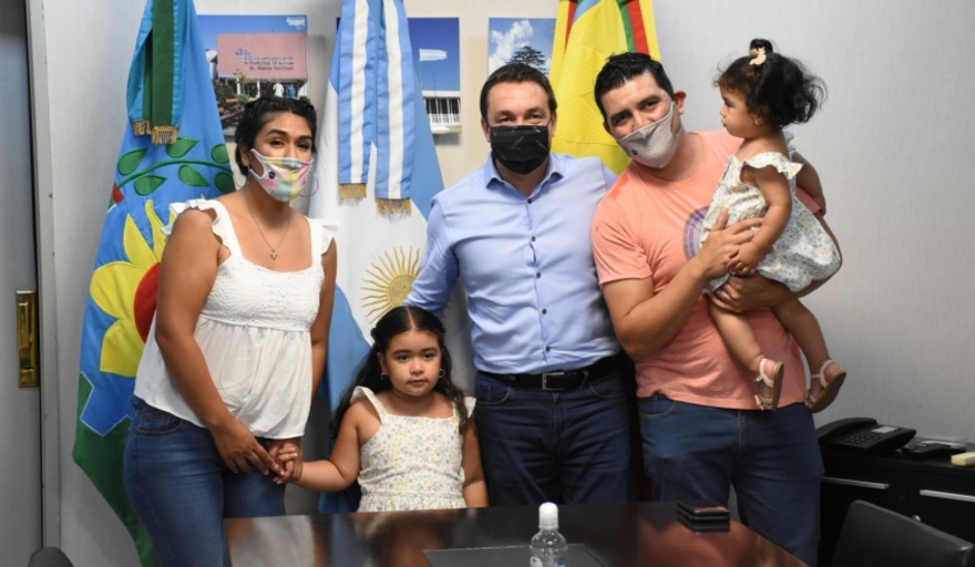 Ejemplo de solidaridad: Azul tiene cuatro años y dona su cabello a ...